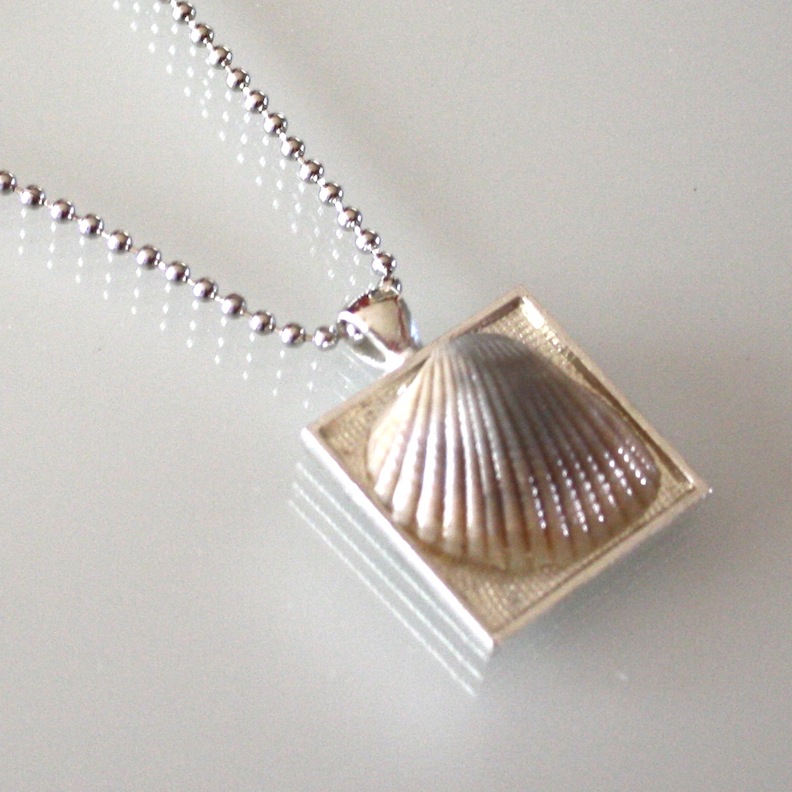 14 Easy Necklace Tutorials – AllCrafts Free Crafts Update